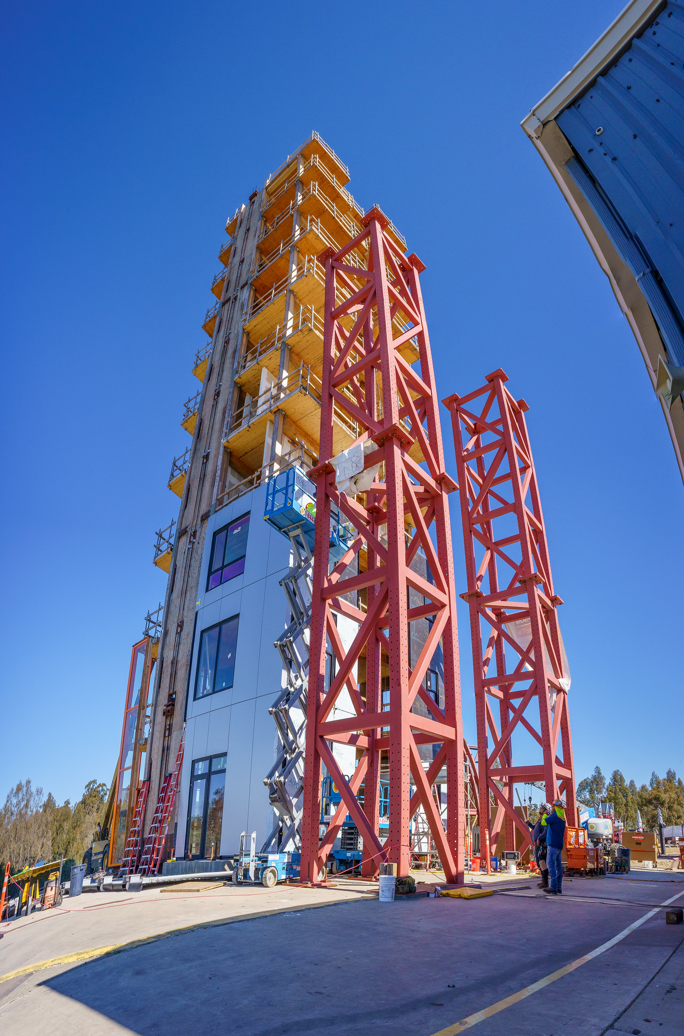 Steel Frames: Earthquake-Resistant Solution For Buildings 2025